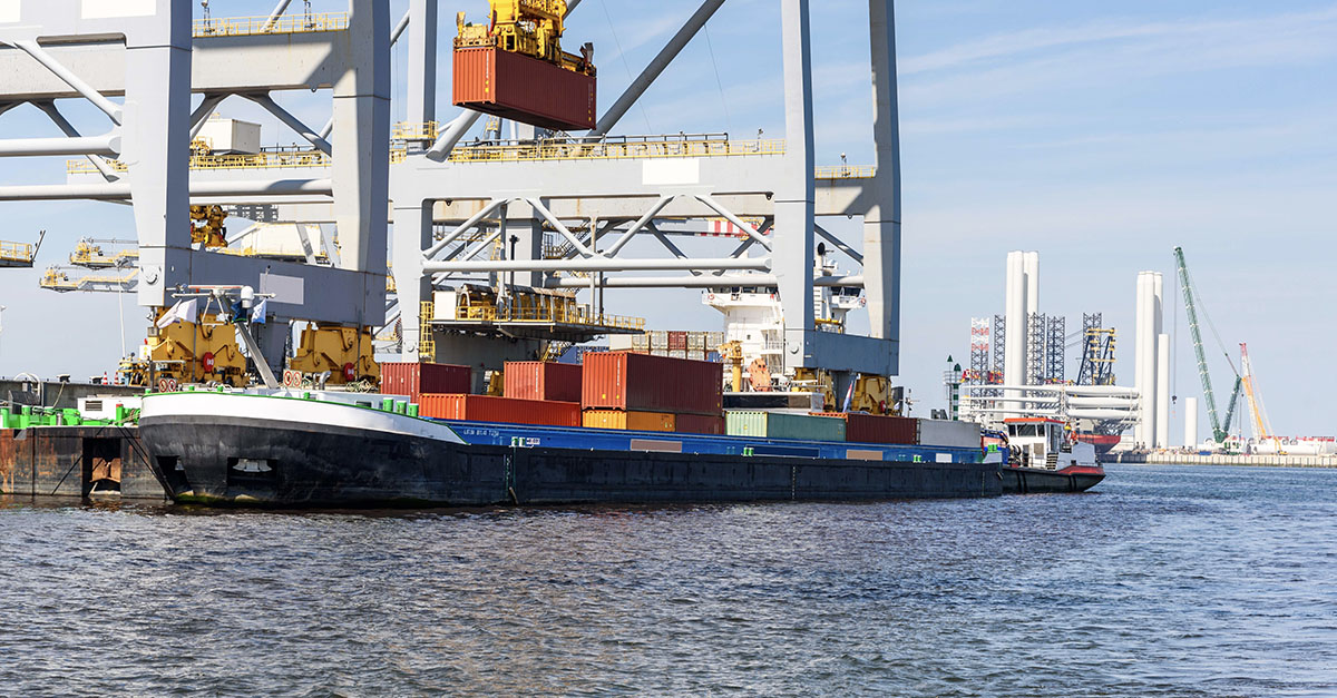 How to Build a Zero-Distance Supply Chain