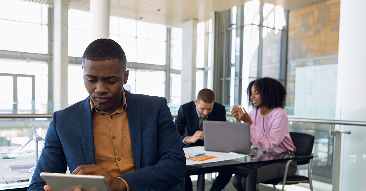 Intelligent sourcing: Meaning & its High-Tech Features | GEP Blog