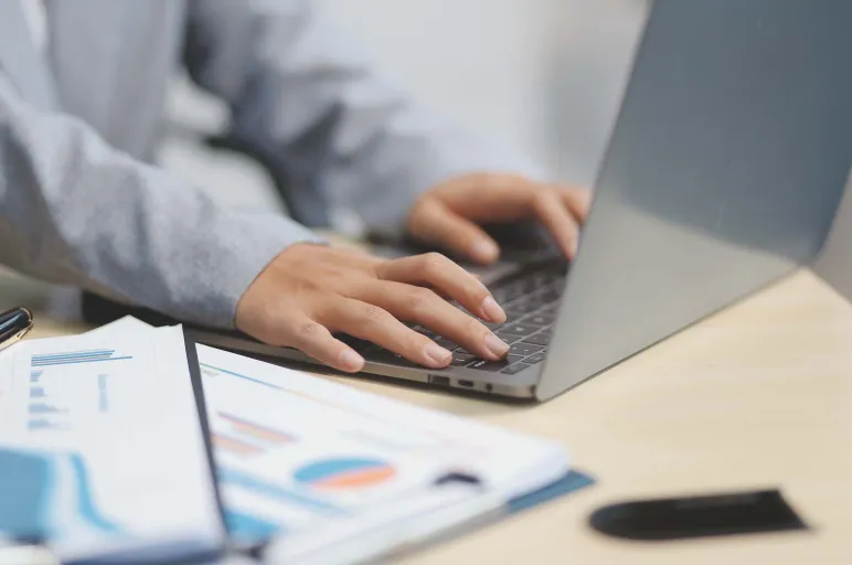 Intelligent CLM: Leveraging AI to Turn Contracts into Strategic ... Intelligent CLM: Leveraging AI to Turn Contracts into Strategic ...